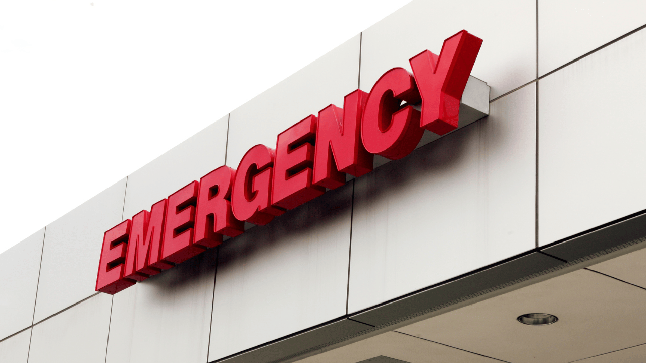 27 Important Questions to Ask your Eye Doctor in 2025