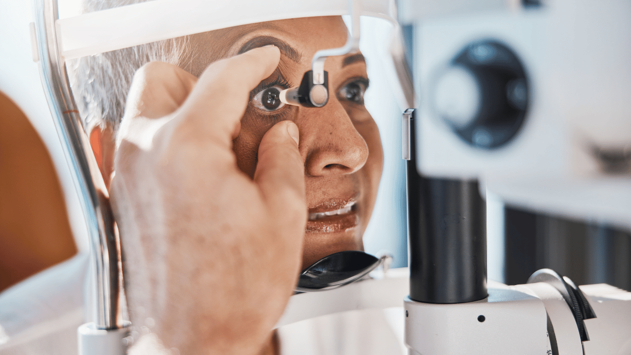 Before and After LASIK Eye Surgery: What to Expect & Results 2025